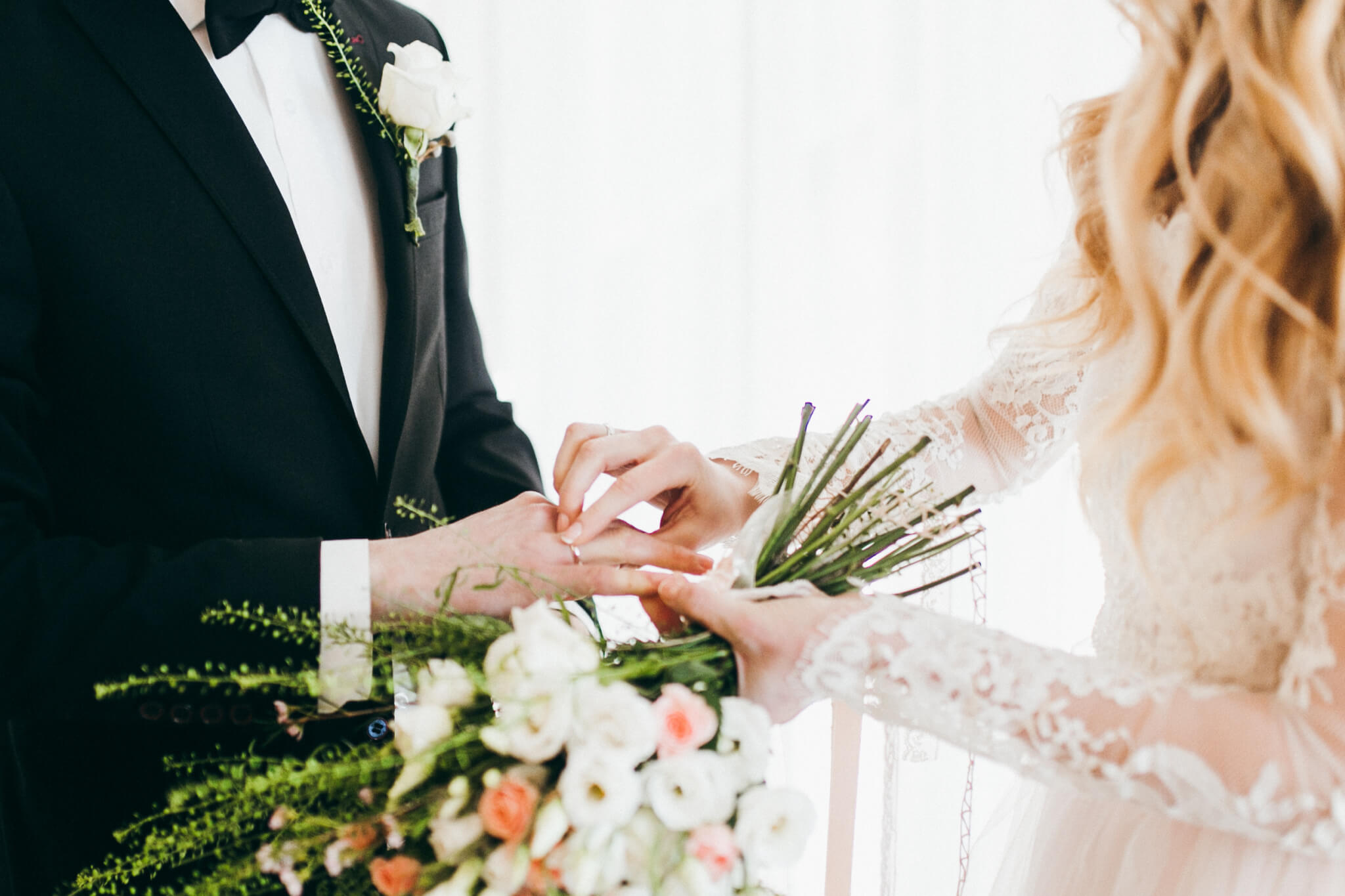 How to Choose Between a Friday, Saturday, or Sunday Wedding - Windows ...